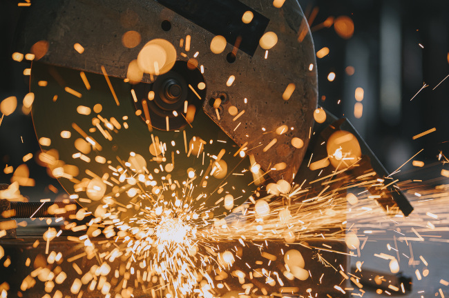 Choosing the Right Carbide-Tipped Saw Blades for Your Next Job | Farris ...