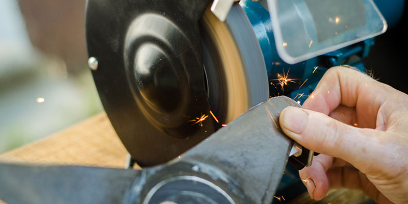 Why Regular Tool Sharpening is Important | Farris Belt & Saw Company